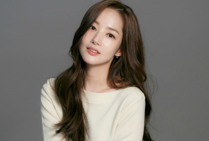 بهترین فیلم و سریال های پارک مین یانگ - Park Min-young 【۱۰ مورد + بیوگرافی】