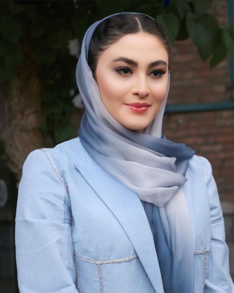 بیوگرافی مریم مومن (زندگی شخصی + آلبوم عکس) - ویدو